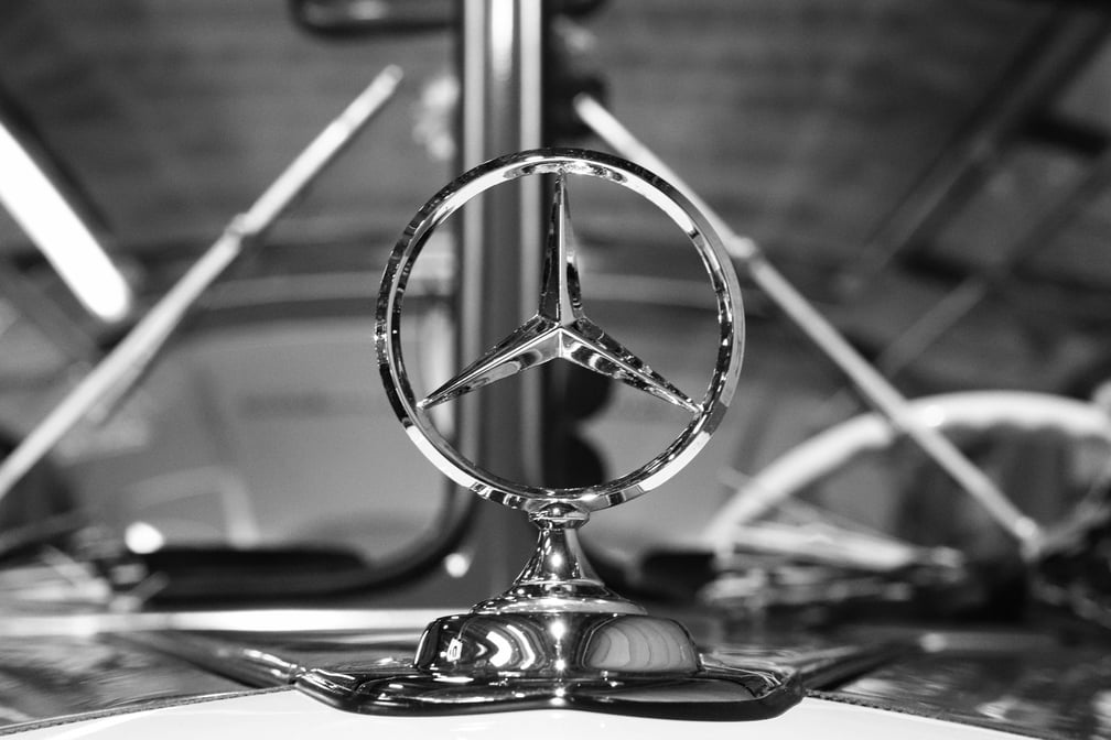Mercedes-Benz Logo: Evolution and Significance